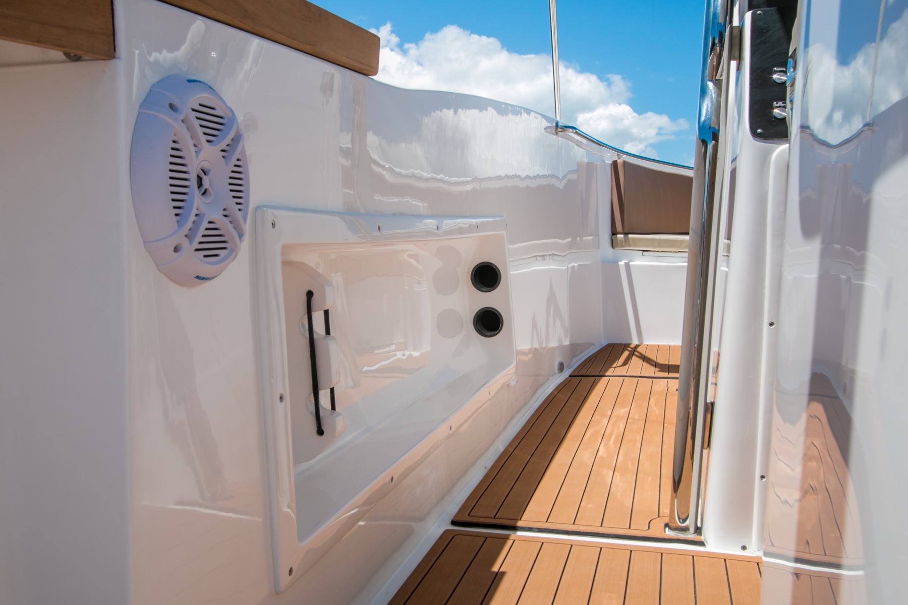 Raptor Boats - raptor-boats.com