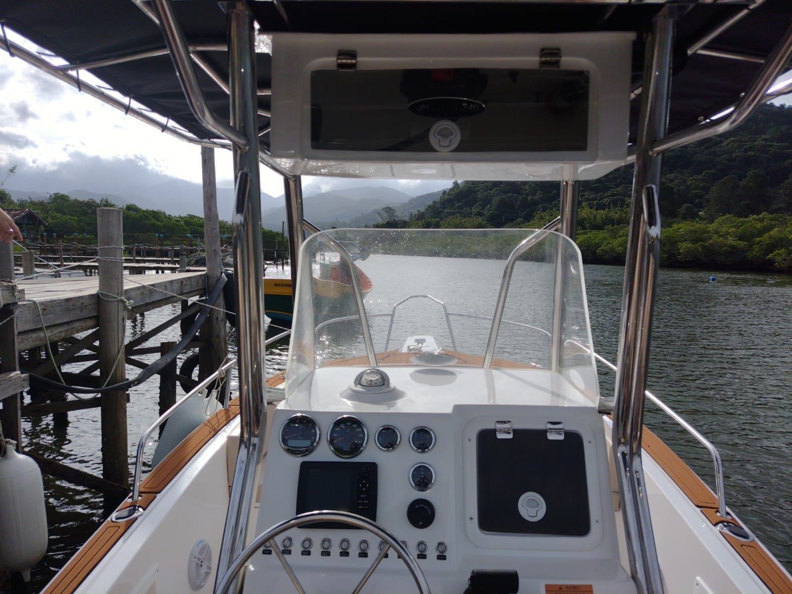 Raptor Boats - raptor-boats.com