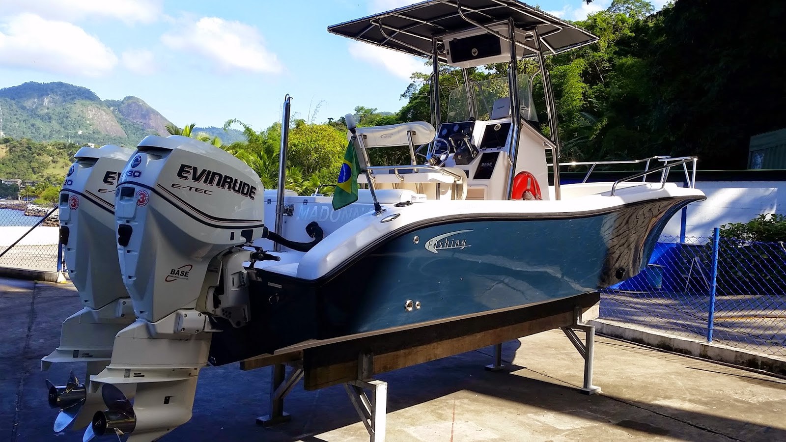 Raptor Boats - raptor-boats.com